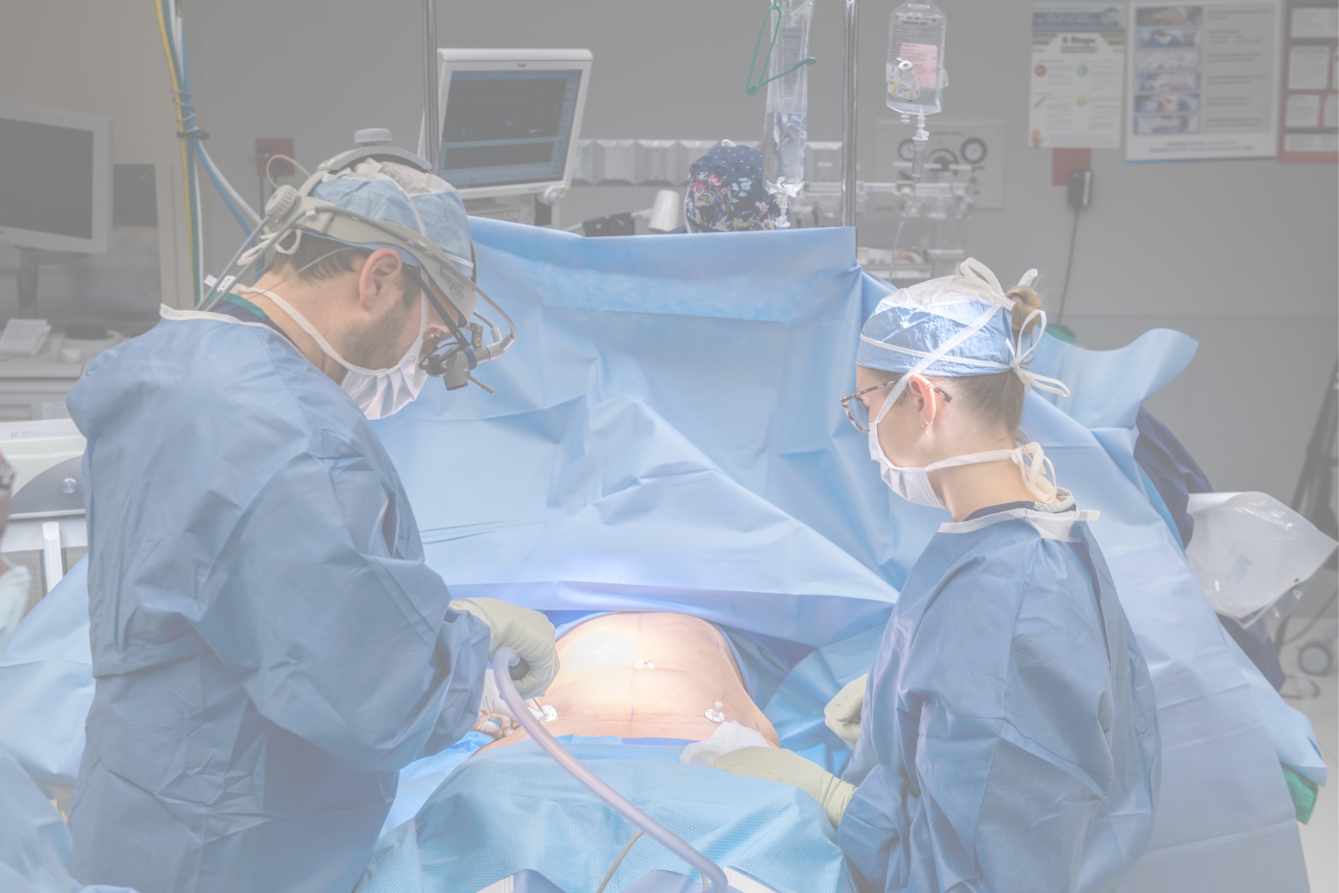 Abdominoplasty with Liposuction Comprehensive Guide - Jacob Bloom, MD